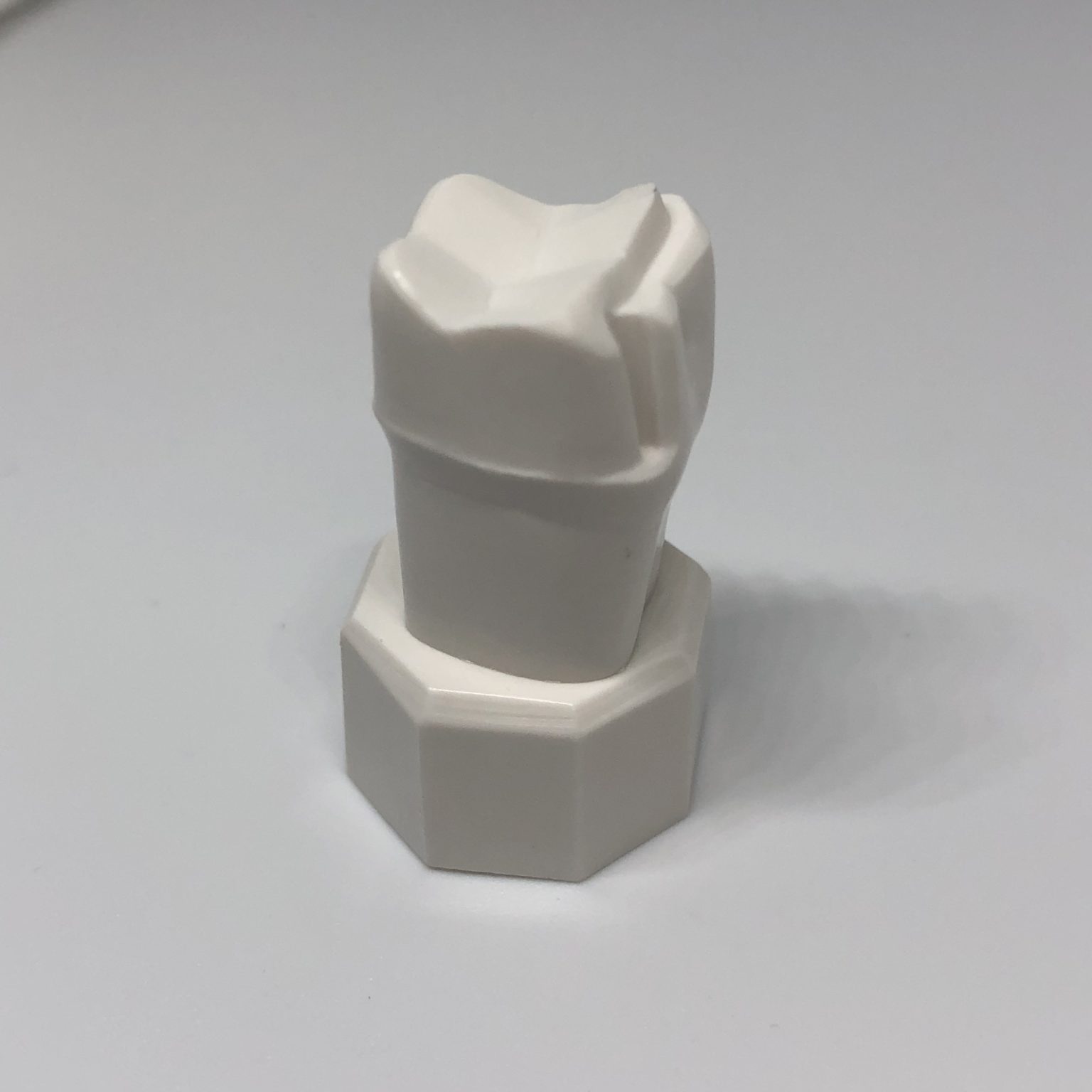 Sample prep of MOD onlay on upper first molar – The Doctor Tools